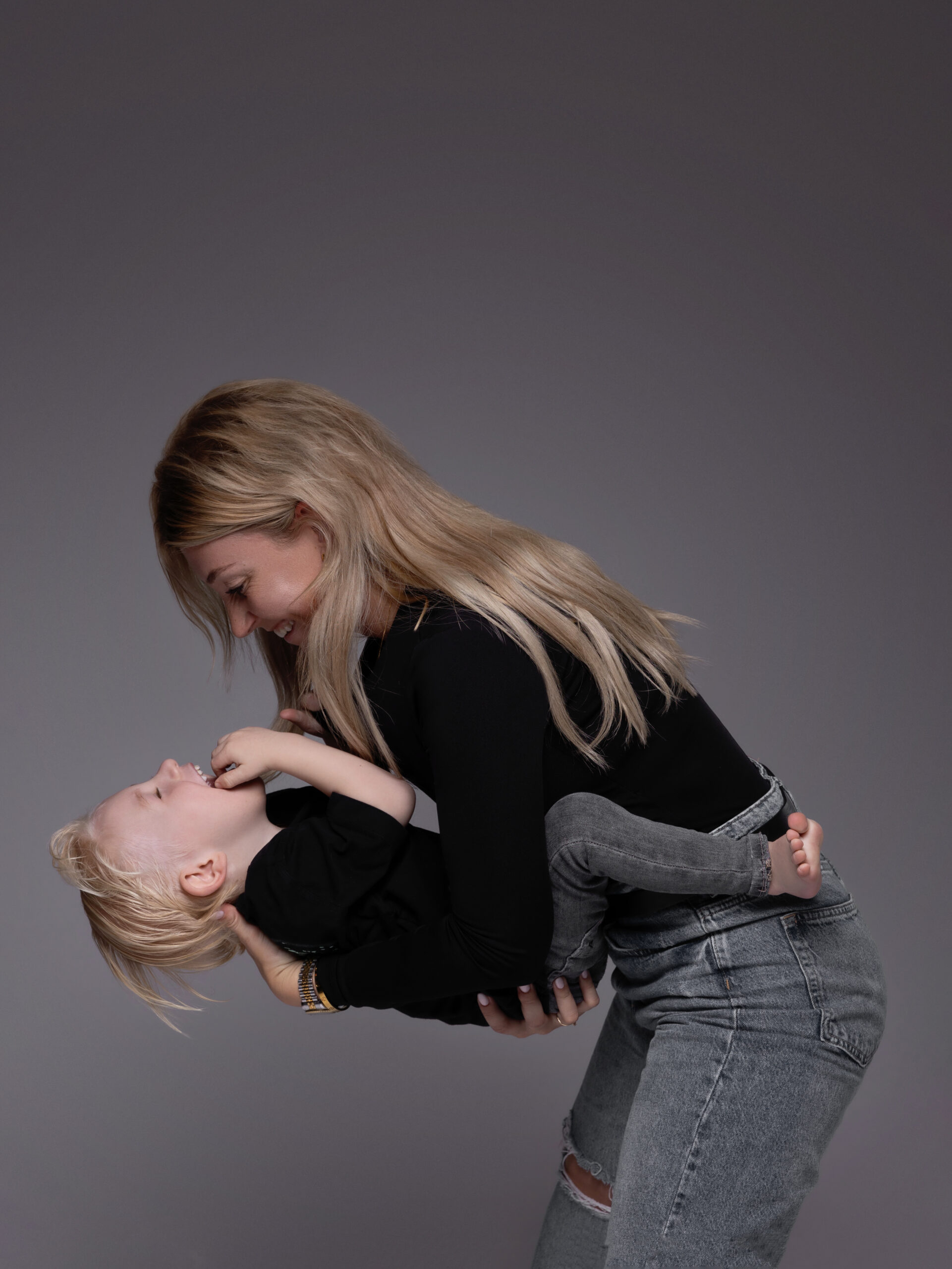 Minishoot Mom & Me | By Aman